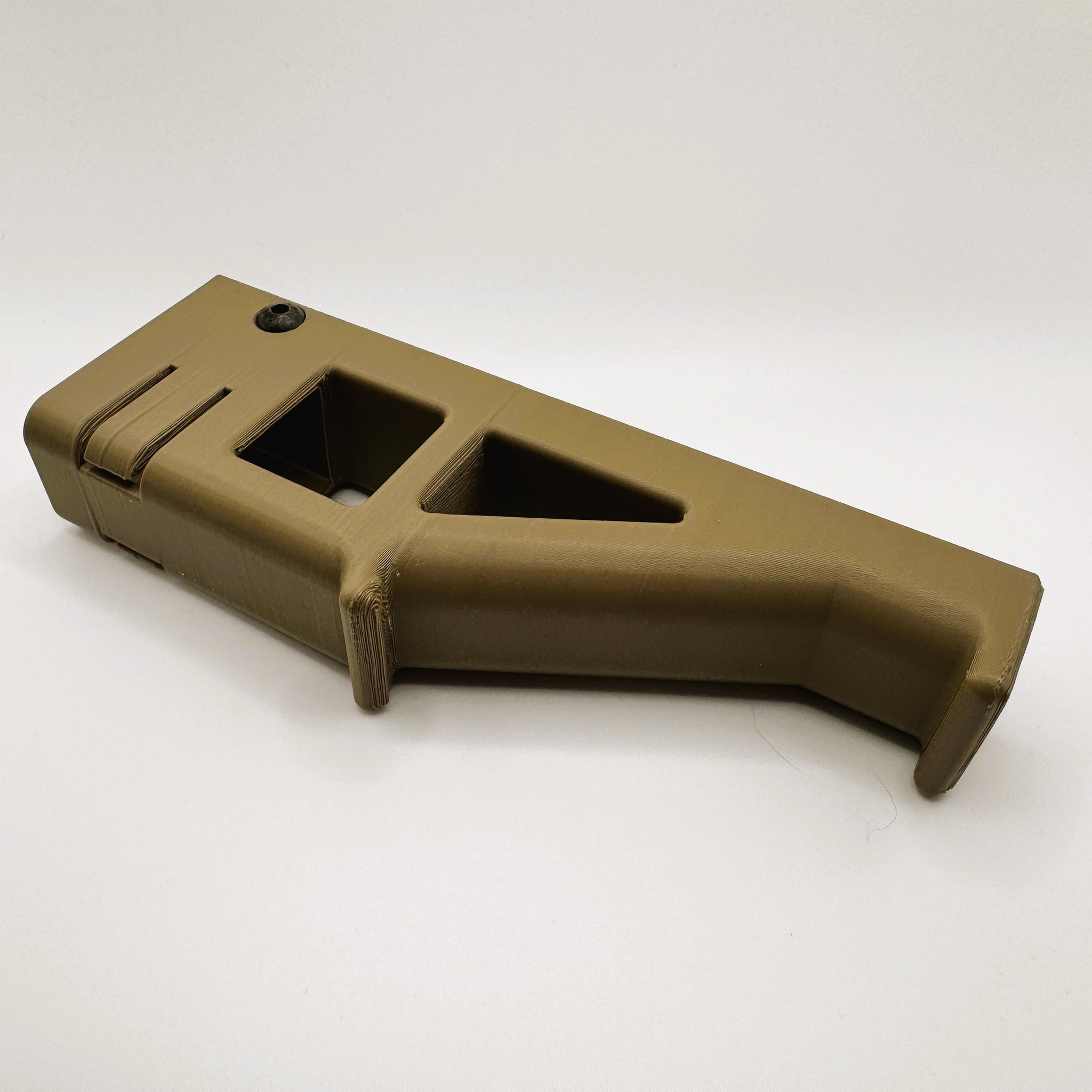 Angled Foregrip With Built In Glock/Sig Magazine Mount – United Freedom ...